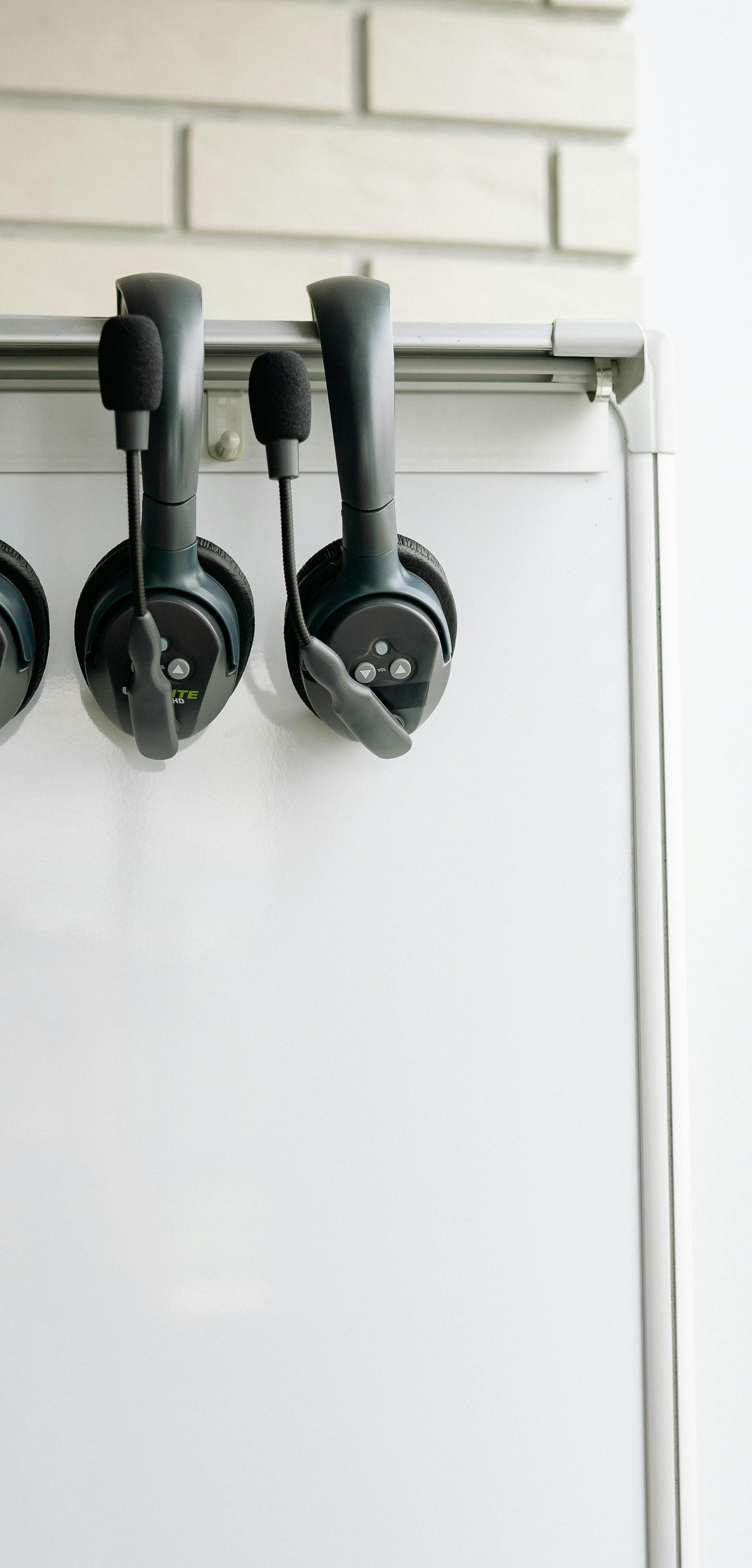 What is Telephony? The Complete Guide to PSTN, VoIP, and Cloud Calling ...